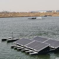 China DC Floating Solar Pond Oxygenator for Fish & Shrimp Breeding - 12V Solar Powered with 70-80% Energy Savings for sale