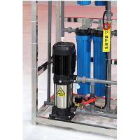 China Solar-Powered Water Purification System - 500-2000L Daily Output, 1.8m x 1.2m Dimensions, Chemical-Free Technology for sale