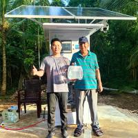 China 2000L/Day Solar Water Purification System with 100W-400W Panels and 100Ah Battery for Community Use for sale