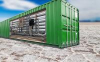 China 40ft Containerized Reverse Osmosis Desalination Plant 220V 50Hz with PLC Motor for Seawater Purification for sale
