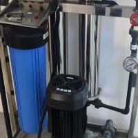 China 250LPH 500LPH Small Factory Drinking Water Treatment Machinery Reverse Osmosis Water Purification System for sale