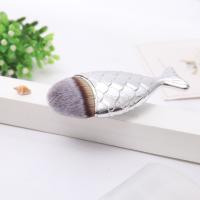 China Plastic Handle Single Mermaid Fish Tail Face Foundation Brush for sale