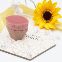 China Three Dimensional ISO9001 Diamond Canister Makeup Brush 6*4.2cm for sale