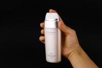 China Double Inner Plastic Pump Bottles Airless Dispenser PP UKA05 7.5ml*2 And 15ml*2 for sale