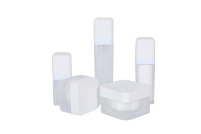 China Acrylic Square 15/30/50ml Face Moisturizer Bottle Matte White lotion toner Family Skin Suit for sale