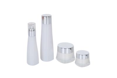 China 200ml Cosmetic Acrylic Toner Bottle Skincare Set Packaging With 15g Face Cream Jar for sale