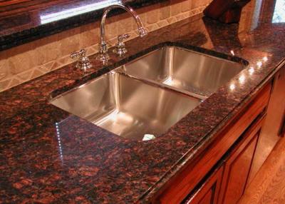 China Modern Brown Granite Slab Countertops Kitchen Cabinet Full Bullnose Edging for sale