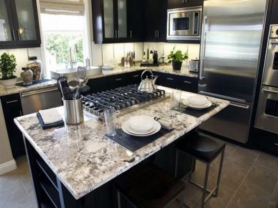 China Modern Stone Slab Countertop Kitchen Designs White Rose Granite Countertop for sale