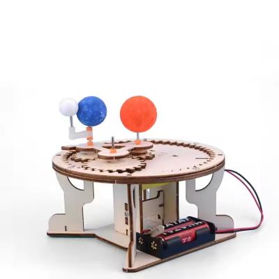 China Solar System Model Educational Wooden Toy Lightweight Portable Wooden Science Kit for sale