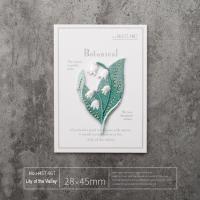 China Iron-On Attachment Effortless Floral Style Merrowed Border Lily of the Valley Patch Washable Lightweight for DIY Wardrobe for sale