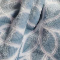 China 320gsm Double Sided Coral Throw Blanket Faux Throw Blanket For Winter Fade Resistant for sale