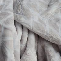 China 320gsm Double Sided Coral Throw Blanket Faux Throw Blanket For Winter Fade Resistant for sale