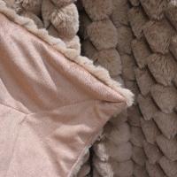 China Coral Fleece Luxury Faux Fur Throws Large Faux Fur Blanket Double Sided For Winter for sale