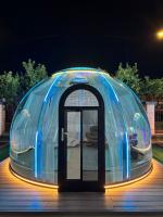 China Modern Luxury Design Prefab Green Houses Windproof PC Material Dome Tent for Villa Capsule Dome house for sale