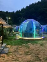 China Polycarbonate Dome Tent Modular Prefab PC Crystal Bubble Dome House for sale