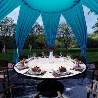 China Outdoor sun and rain protection homestay automatic tent no dead Angle view PC star room camping for sale