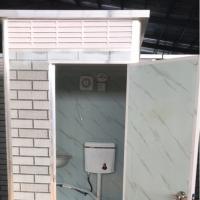 China Park Attractions Toilet Portable Eco-Friendly and Easy to Push for Mobile for sale