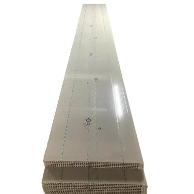 China PVC 30cm Wide Suspended Ceiling Long Plastic Buckle Plate for sale