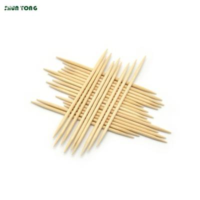 China ODM Double Pointed Bamboo Wood Disposable Toothpick For Food Service High Quality for sale