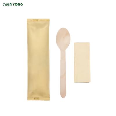 China Individually Wrapped Disposable Wooden Dessert Spoons With Napkin Set 160mm OEM for sale