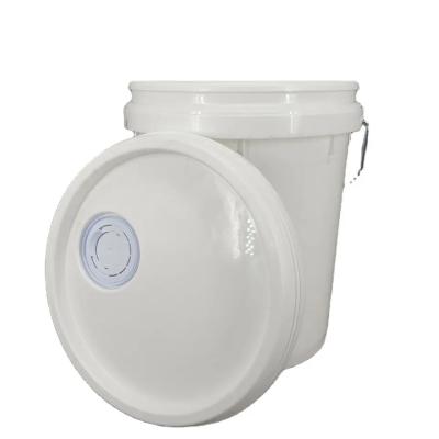 China UN Approved 5 Gallon Plastic Lubricant Oil Bucket With Rieke Flex Spout for sale