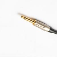 China 22 Awg Bass Guitar Cable 1/4 Inch Straight To 1/4 Inch Angled Bass Amp Cord For Amp for sale
