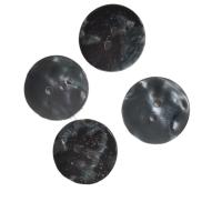 China Natural Pattern Shell Natural Material Buttons Two Hole 0.2g For Knitting Sewing And Handiwork for sale