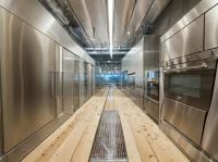 China Heavy-duty Vibration-resistant Stainless Steel Cladding for Factories for sale
