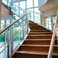 China Stainless Steel Handrail with Round Plate Cover for Glass Balustrade 304 316 for sale