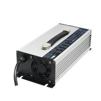 China PFM 12V 100A Bluetooth Battery Charger Intelligent Portable Charging for sale