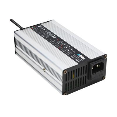 China OEM / ODM 12V 8A Bike Battery Charger Perfect Balance Efficient Power for sale