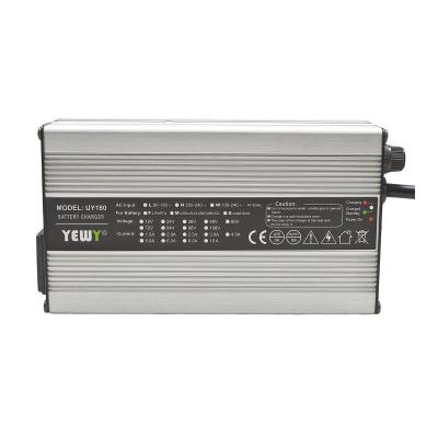 China Aluminium Alloy Lead Acid Battery Charger 12V 8A With Fast Charging Technology for sale