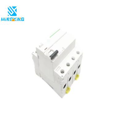 China Relay Schneider Electric A9R25440 Industrial Automation Controller Unit for sale