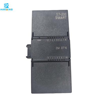 China Sie-mens 6ES7288-2DT16-0AA0 SIMATIC S7-200 SMART Digital I/O Module 8DI 8DO Transistor Output PLC Expansion Unit for sale