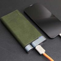 China OEM Logo Power Bank PD20W 10000mAh Lithium Ion Power Bank Fast Charging for sale