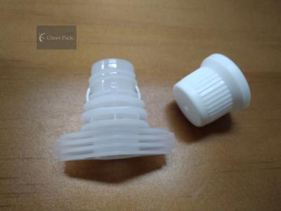 China Small Baby Food Pouch Caps , Durable Plastic Spout Caps Color Customied for sale