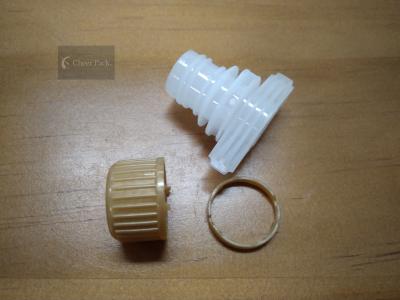 China Anti- Theft Ring Type Plastic Spout Caps Food Grade With White Color for sale