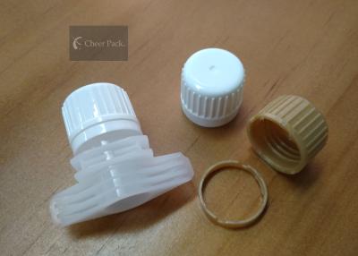 China Customized Pour Spout Caps Screw Cap Type For Juice Pouch Bags for sale