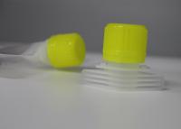 China PE Corrosion Proof  Plastic Pour Spout Caps For Automobile Glass Cleaner Package Bag for sale
