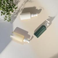 China 300ml-500ml PET Cylinder-Shaped Lotion Pump Bottle for Cosmetic Packaging with Customizable Logo Print for sale