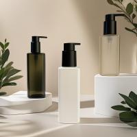 China PET Plastic Square Bottle with Press Pump Sealing for Cosmetic Personal Care Packaging in Custom Colors for sale