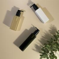 China PET Plastic Square Bottle with Press Pump Sealing for Cosmetic Personal Care Packaging in Custom Colors for sale