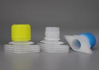 China Yellow Screw Cap And Plastic Pour Spouts Food Grade For Food Package Custom Size for sale