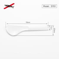 China Food grade PP cosmetic spatula S1151, 115.1mm plastic beauty mixing scoop. Smooth curved head for mixing mask powder & applying skincare cream, ideal for beauty salon & home DIY skincare for sale