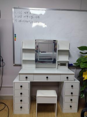 China LED light Makeup Dressing Tables Set With Mirror for sale