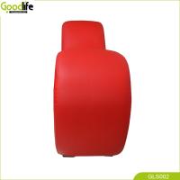 China OEM Wooden Leather Sex Couch Sponge Filled Curved 43cm Height for sale