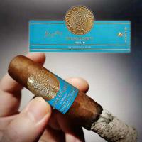 China Custom Cigar Labels with 3D Embossing & Gold Foil Stamping - 500pcs MOQ, Custom Sizes & Premium Materials for sale
