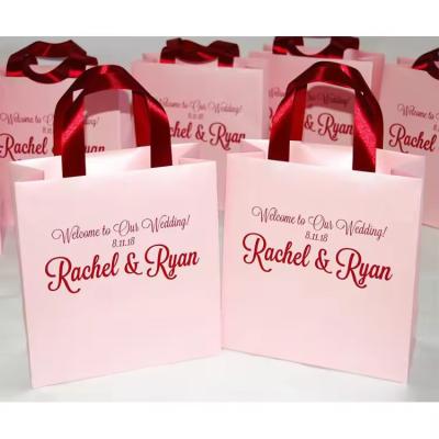 China Custom Holiday Gift Bags with 3D Effect & Leather Print - 500pcs MOQ, 5-7 Day Delivery for sale