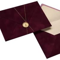 China Custom Red Velvet Wedding Invitation Cards with Gold Foil - 500 MOQ & 5-7 Day Production for sale