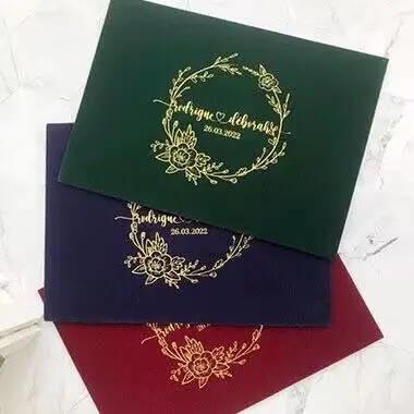 China Luxury Red Velvet Envelopes Vintage Paper and Envelopes Custom Wedding Envelope With Card for sale